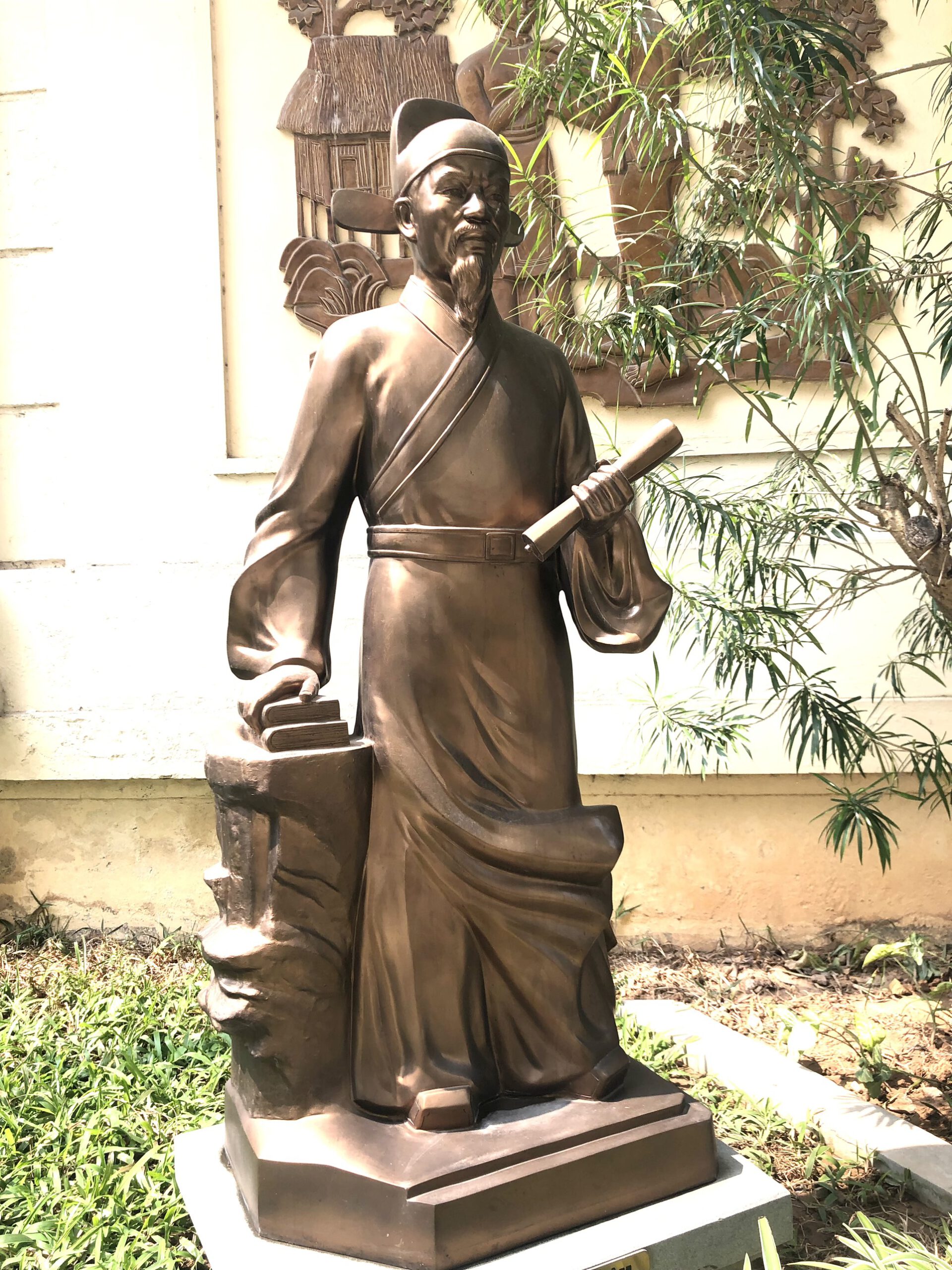 Danh sĩ Ngô Thì Nhậm (1746 – 1803) - Bảo tàng Văn học Việt Nam